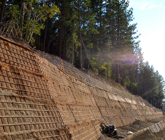 Welded Wire Forms For Steepened Slopes - Products - US Fabrics